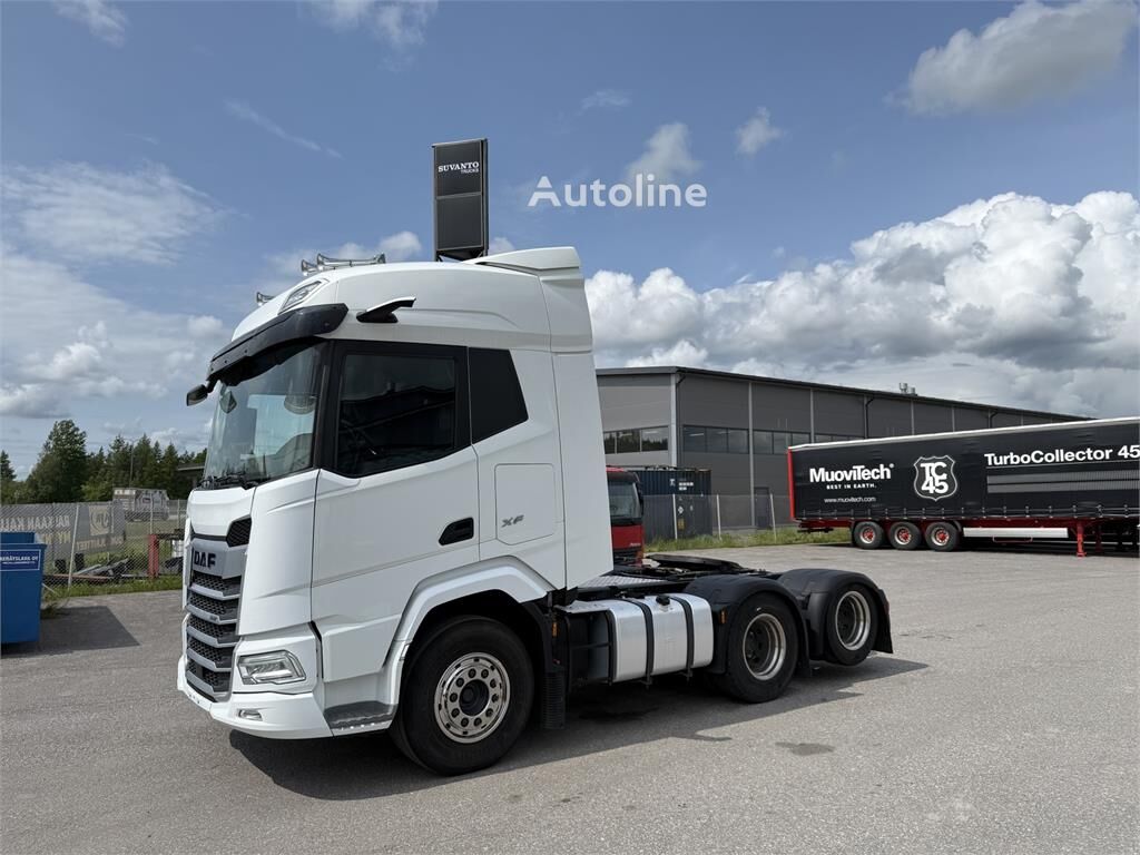 DAF XF 530 FTS 6X2 tegljač