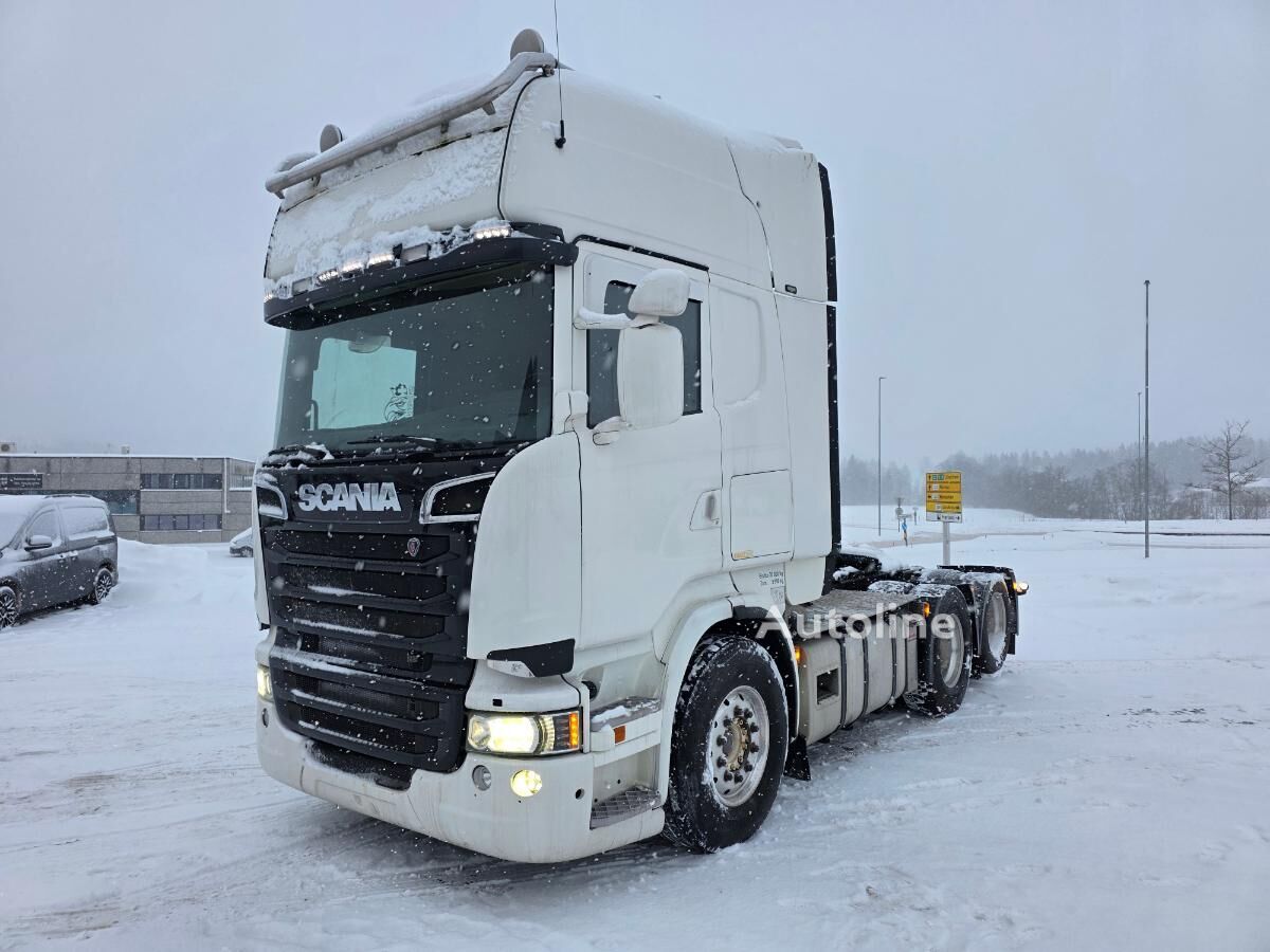 Prodaje se Scania R-560 tegljač na aukciji