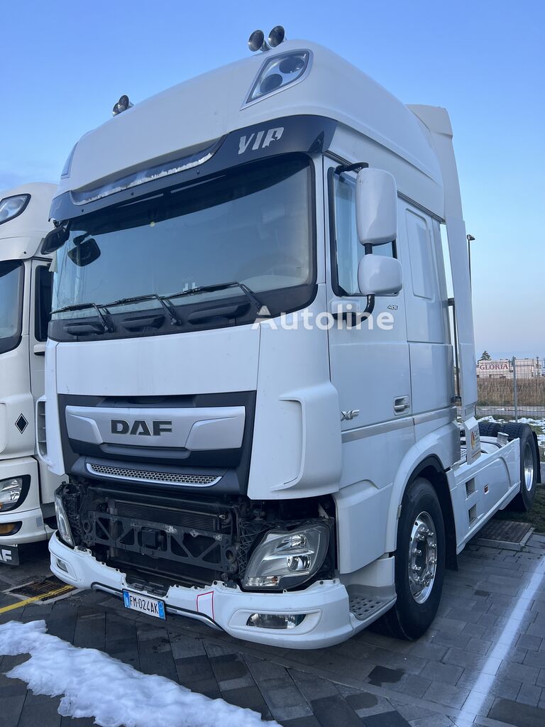 DAF XF 106 480 tegljač nakon udesa