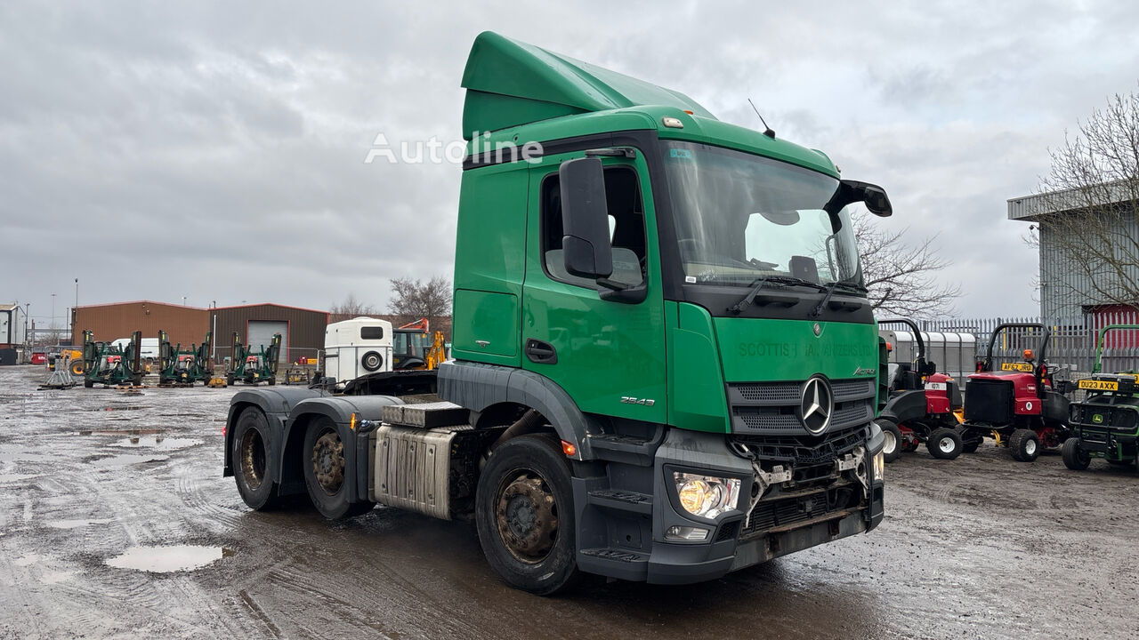 Prodaje se Mercedes-Benz ACTROS 2543 tegljač na aukciji