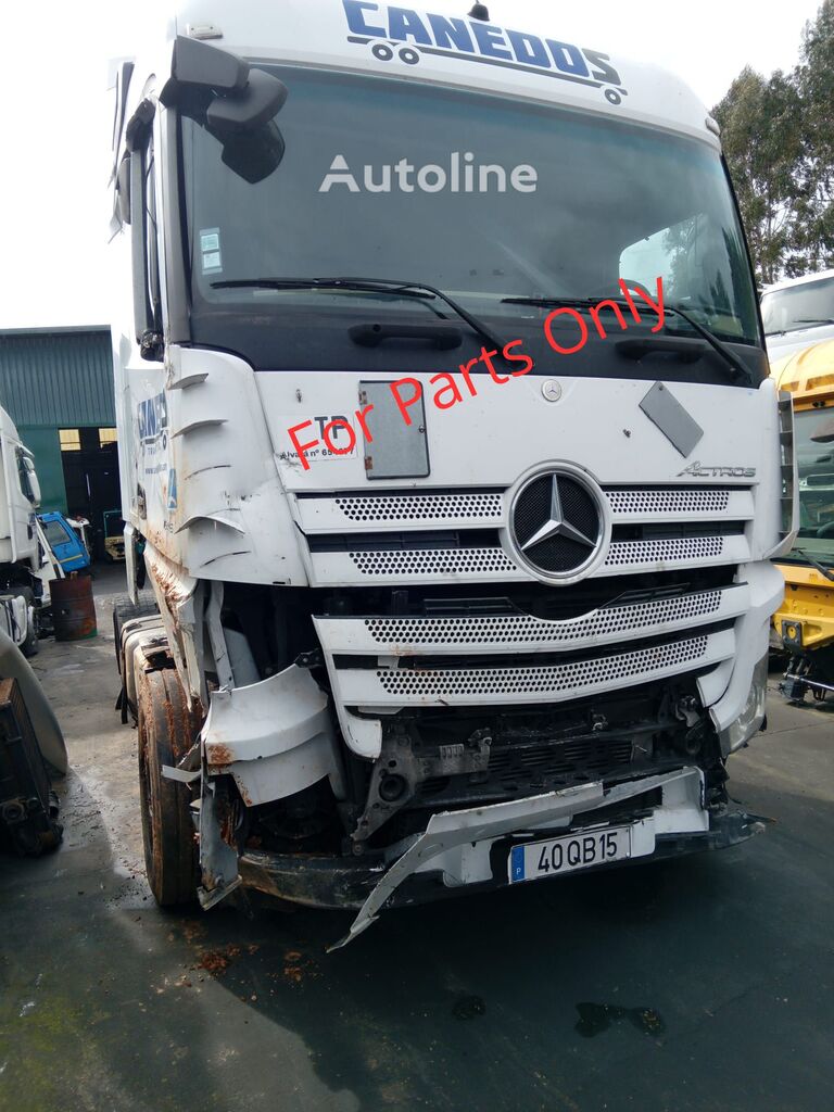 Mercedes-Benz Actros 1845 (Desmantelada) tegljač nakon udesa