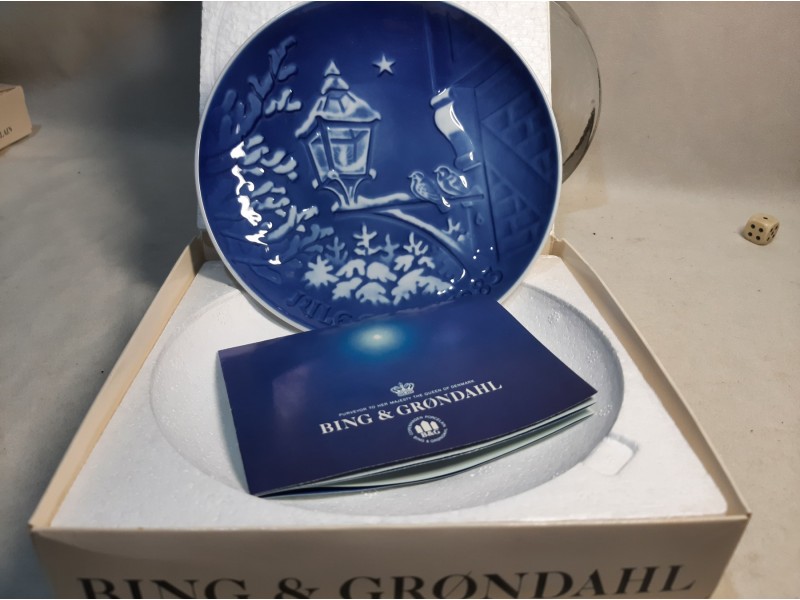 BING&GRONDHAL KRALJEVSKI PORCELAN 83' MINT-BOKS