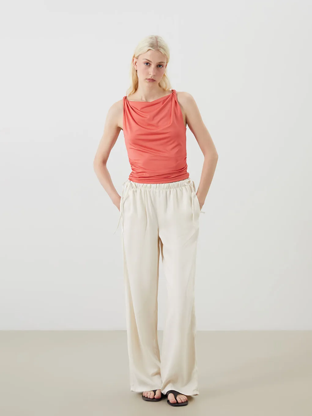 LCW Vision Bluza Sa Naborima U Vrat