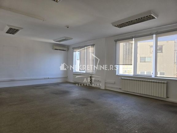 PP na Trgu Nikole Pašića 6.0 ID#13218