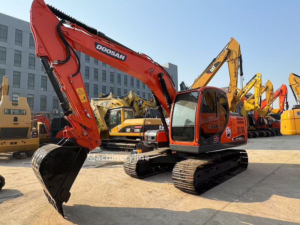 Doosan DX150-9C bager guseničar