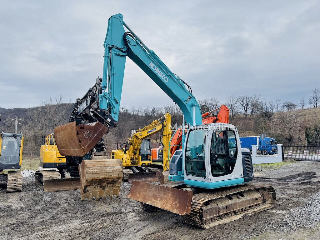 Kobelco SK135 bager guseničar