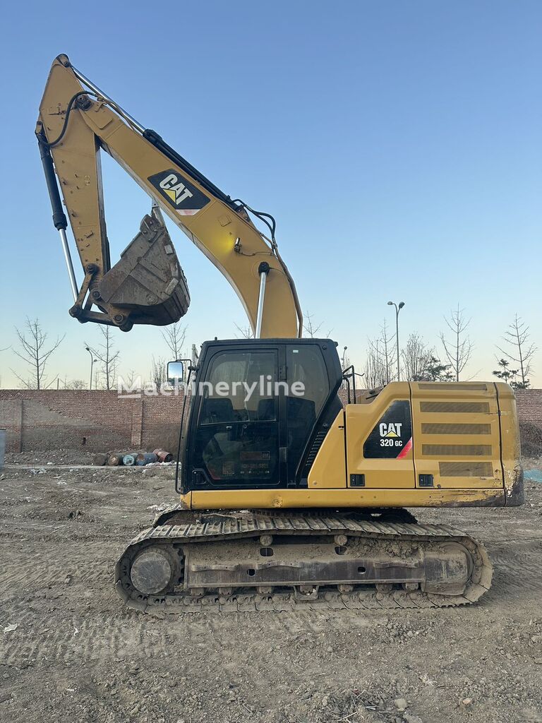 Caterpillar 320GC bager guseničar