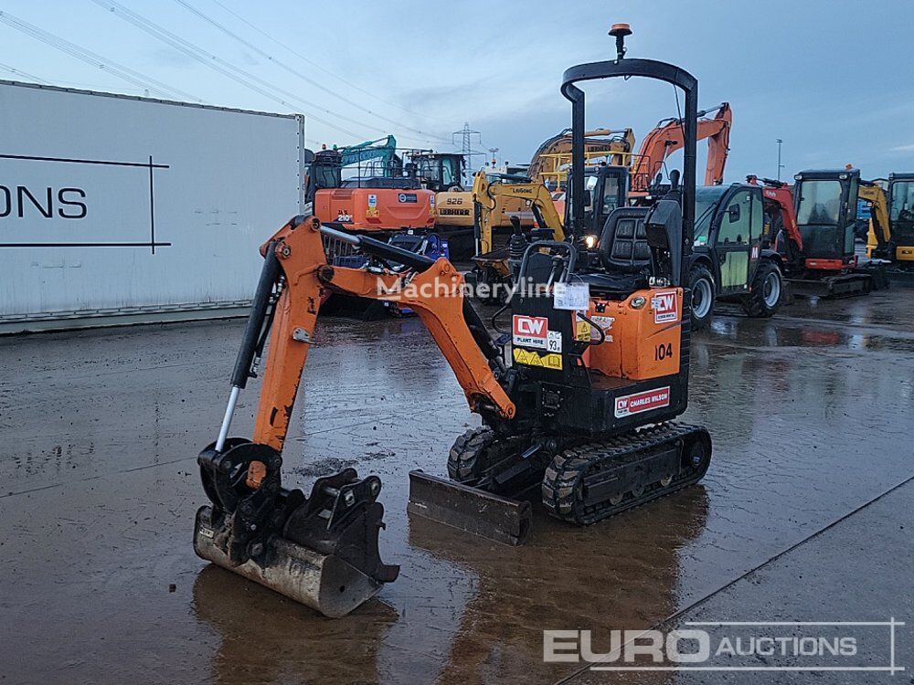Prodaje se Doosan DX10Z mini bager na aukciji