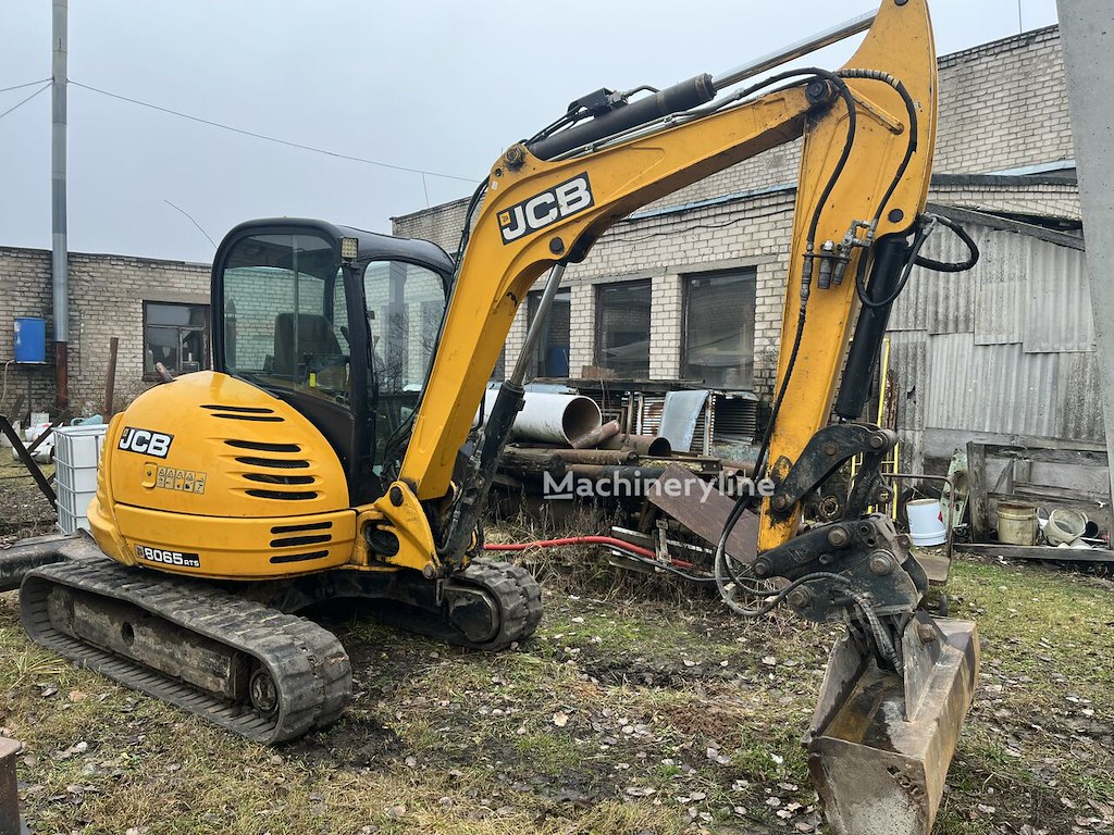 JCB 8065 mini bager
