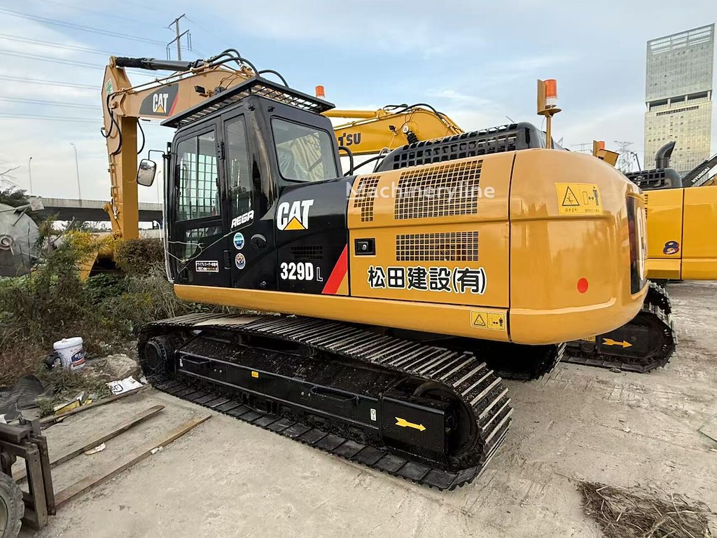 Caterpillar 329D bager guseničar
