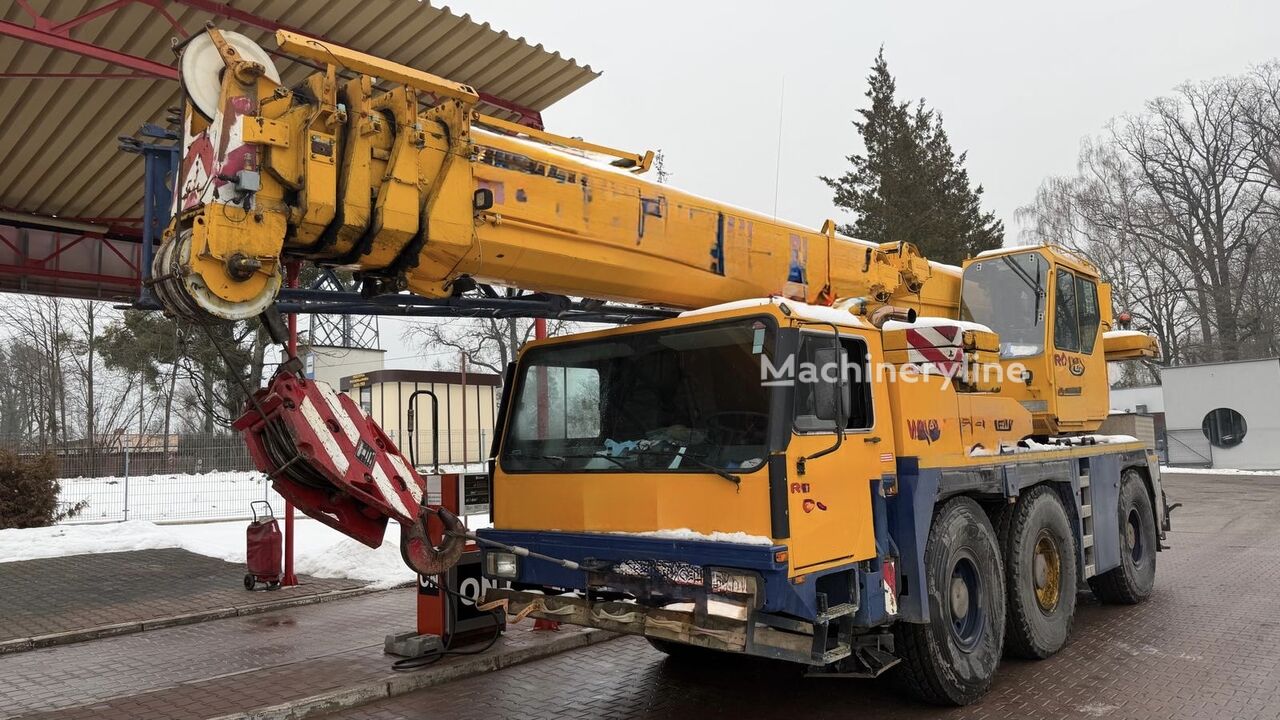 Liebherr LTM 1050 dizalica za sve terene