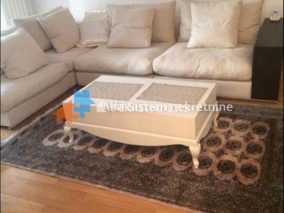 Stari grad, Dom omladine, 3.0 stan, 100m2, 1799 EUR, ID 52908