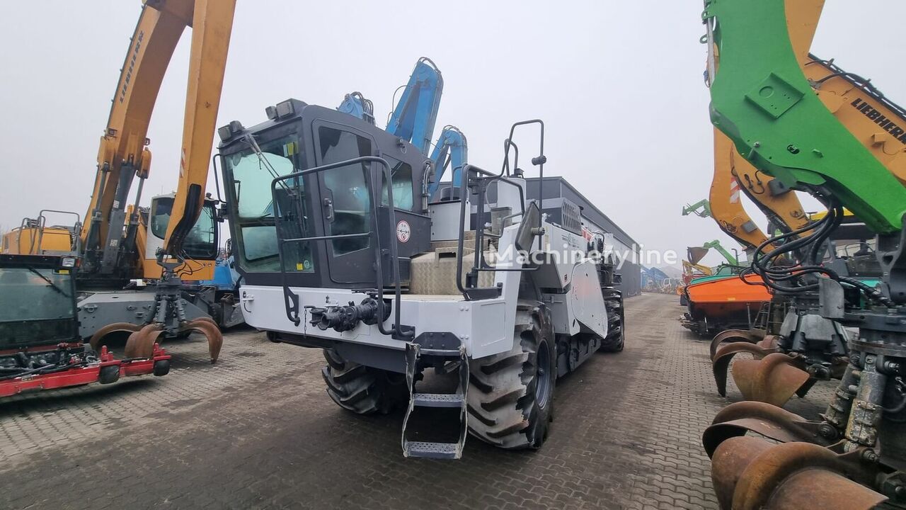 Wirtgen WR 2400 stabilizator tla