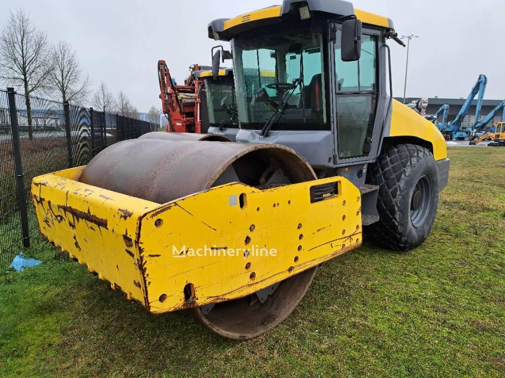 Dynapac CA 3500 D kompaktor s jednim valjkom