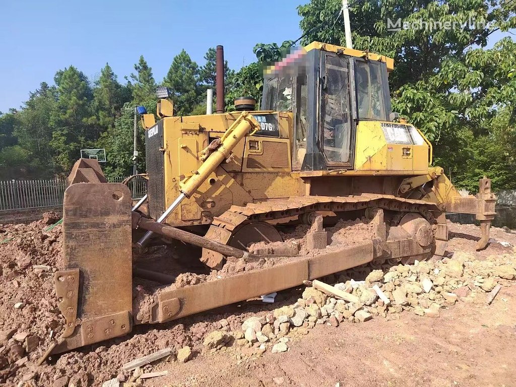 Caterpillar D7G buldožer
