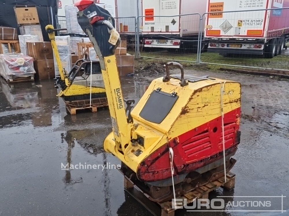 Prodaje se BOMAG BPR70/70D vibro ploču na aukciji