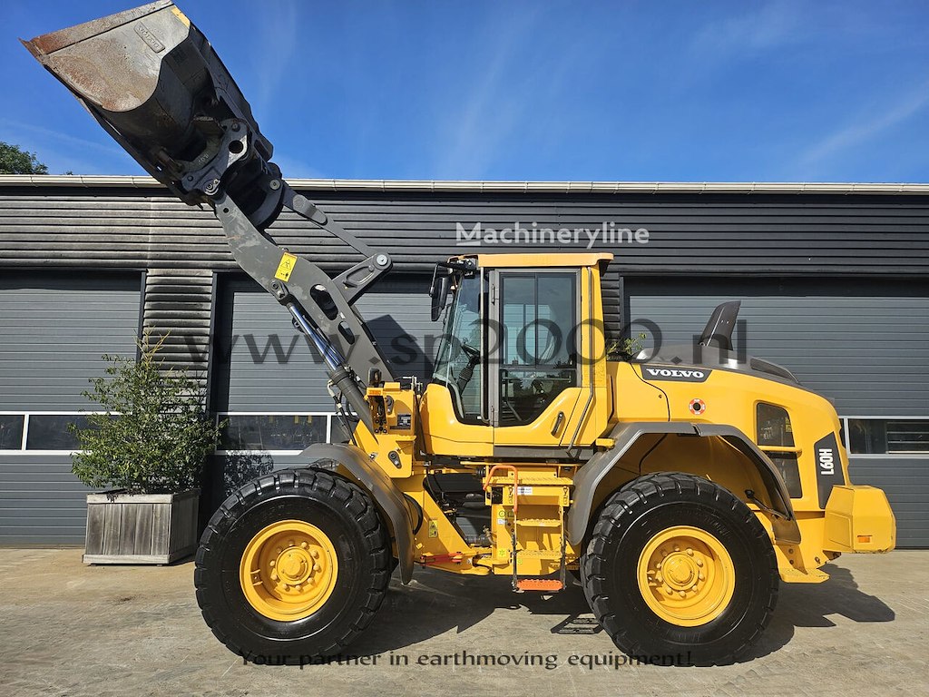 Volvo L60H prednji utovarivač