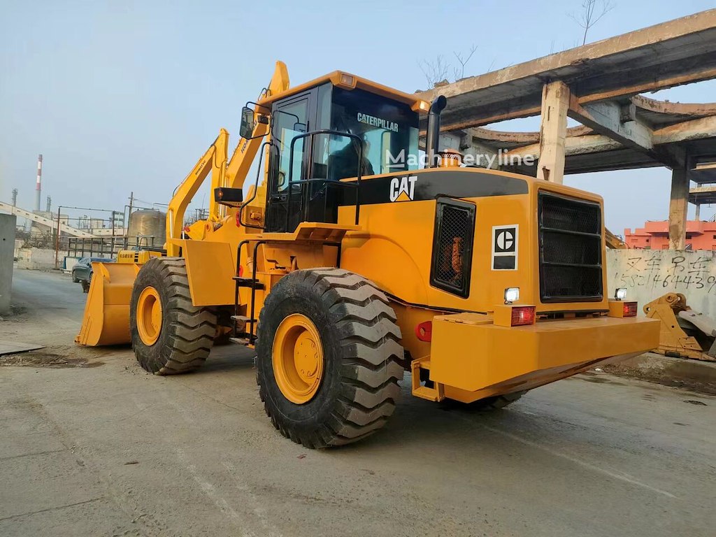 Caterpillar 966F prednji utovarivač