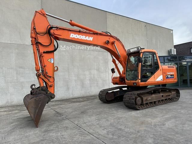 Prodaje se Doosan 175LC-V drugu građevinsku mašinu na aukciji