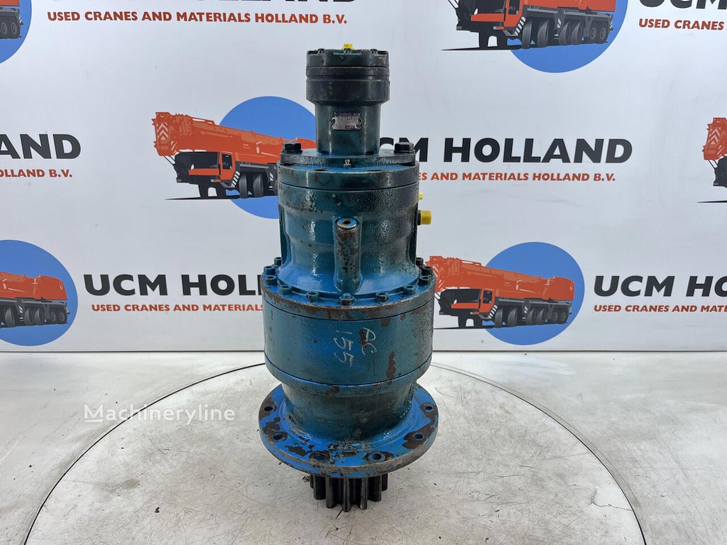 Demag AC 155 slewing gear rotacioni prenosnik za krana