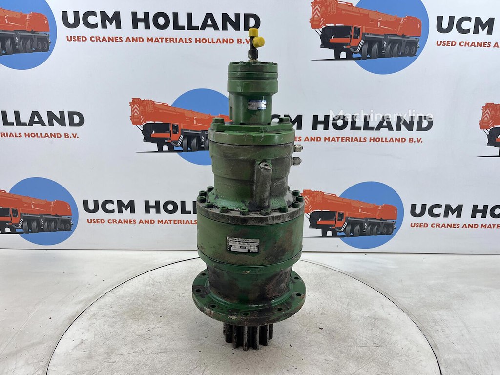 Demag AC 155 slewing gear rotacioni prenosnik za krana
