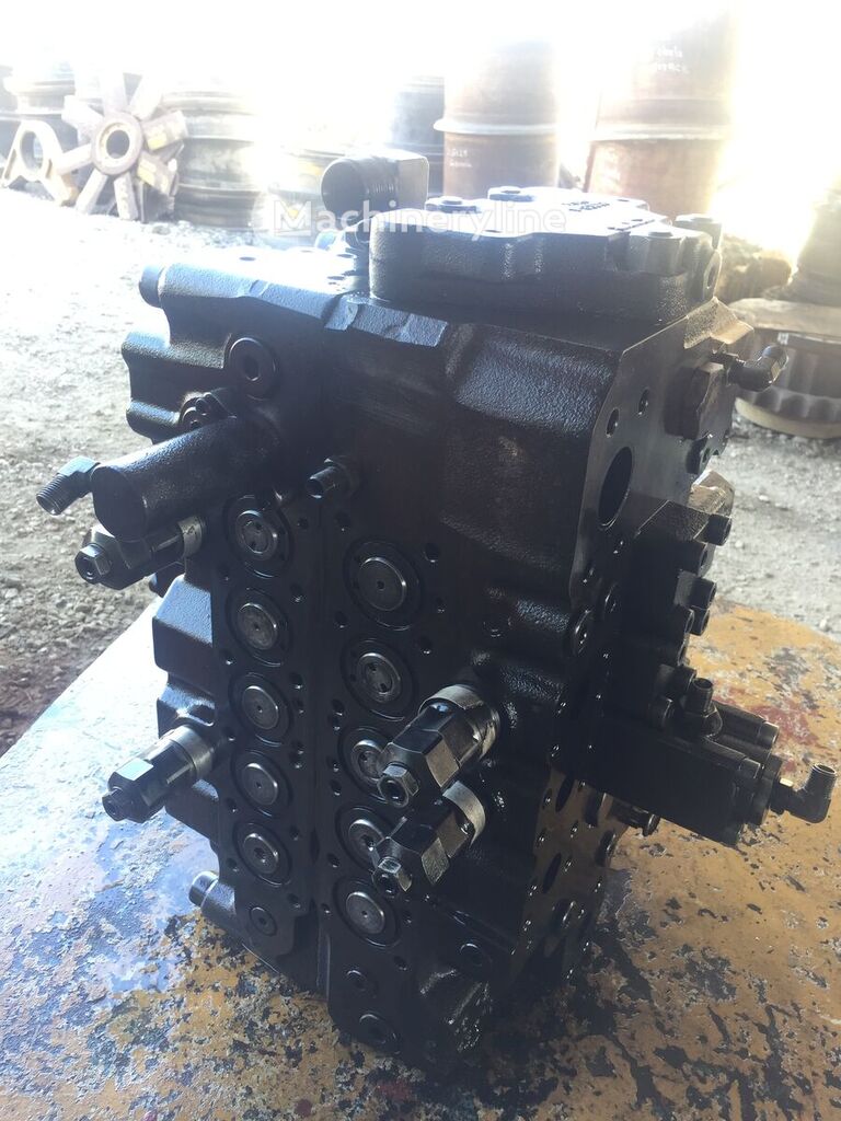 USED SUMITOMO SH300 SH290 SH330 SH350 EXCAVATOR VALVE CONTROL BL hidraulični razvodnik za Sumitomo SH 300 / SH 290 / SH 330 / SH 350 bagera