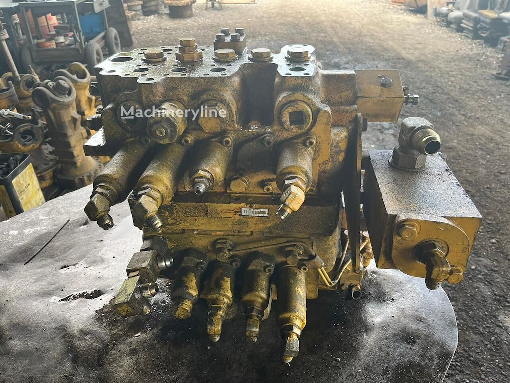 USED KOMATSU PC300-5 PC310-5 PC340-6K EXCAVATOR VALVE CONTROL BL hidraulični razvodnik za Komatsu PC 300-5 / PC 310-5 / PC 340-6K bagera
