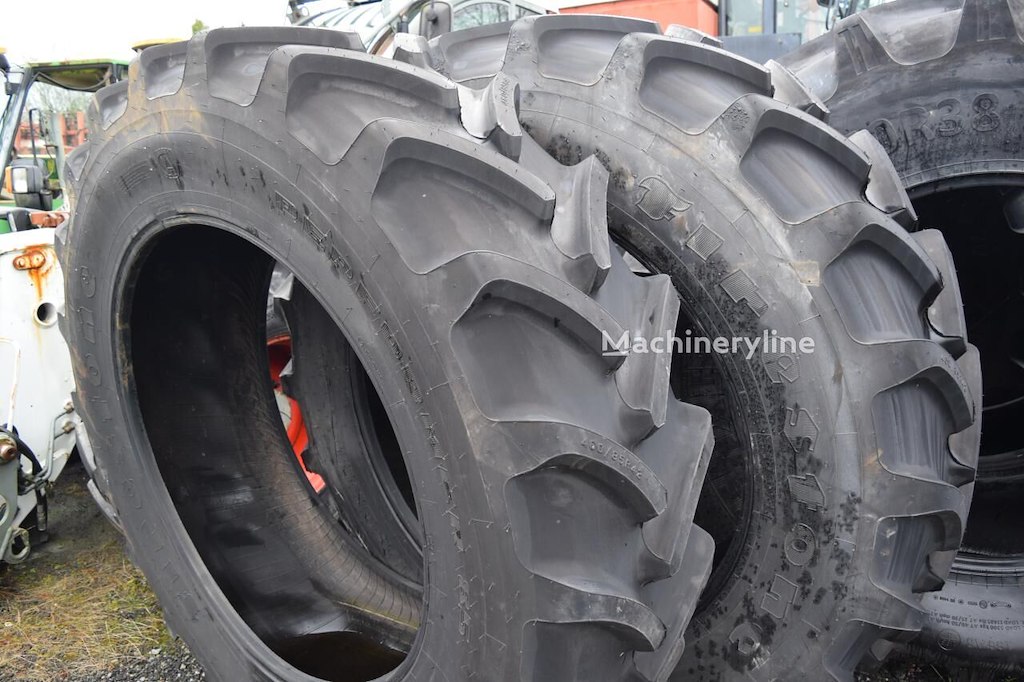 Nova Firestone 460/85 R 42 guma za prednje utovarivače