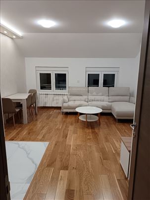 Nov dvoiposoban stan 58m² – Batajnica