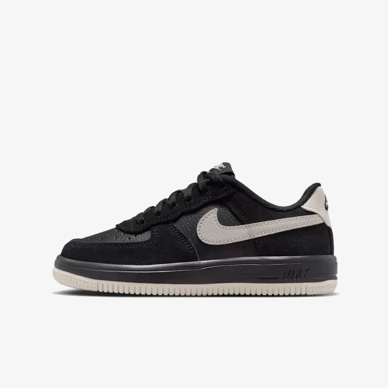 Nike Air Force 1 Lv8 2