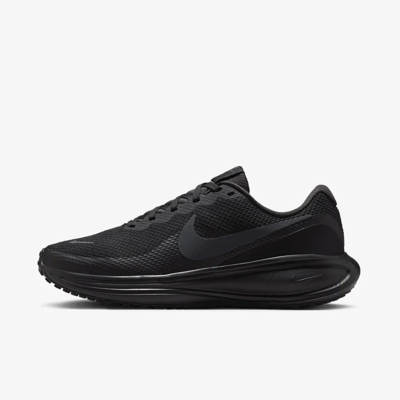 Nike Revolution 8