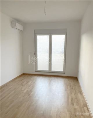 Stan,Petrovaradin,Petrovaradin,kv: 28.00, € 70000