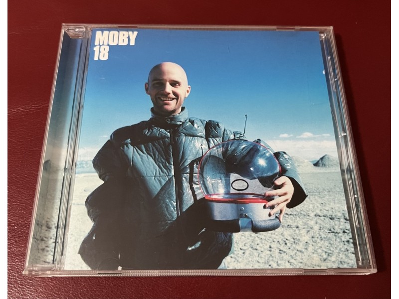 Moby 18