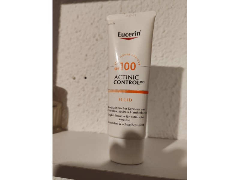 EUCERIN ACTINIC CONTROL FLUID
