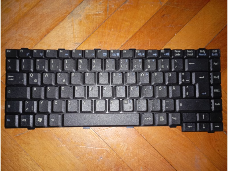 4 kom tastature Dell Acer