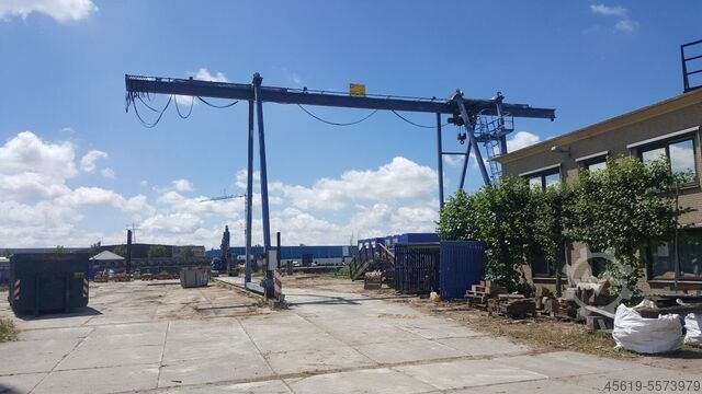 Portalni kranovi
Kone 2x5 ton