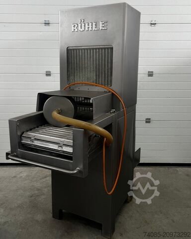Ubrizgivaи
Rühle 30 needles Injector