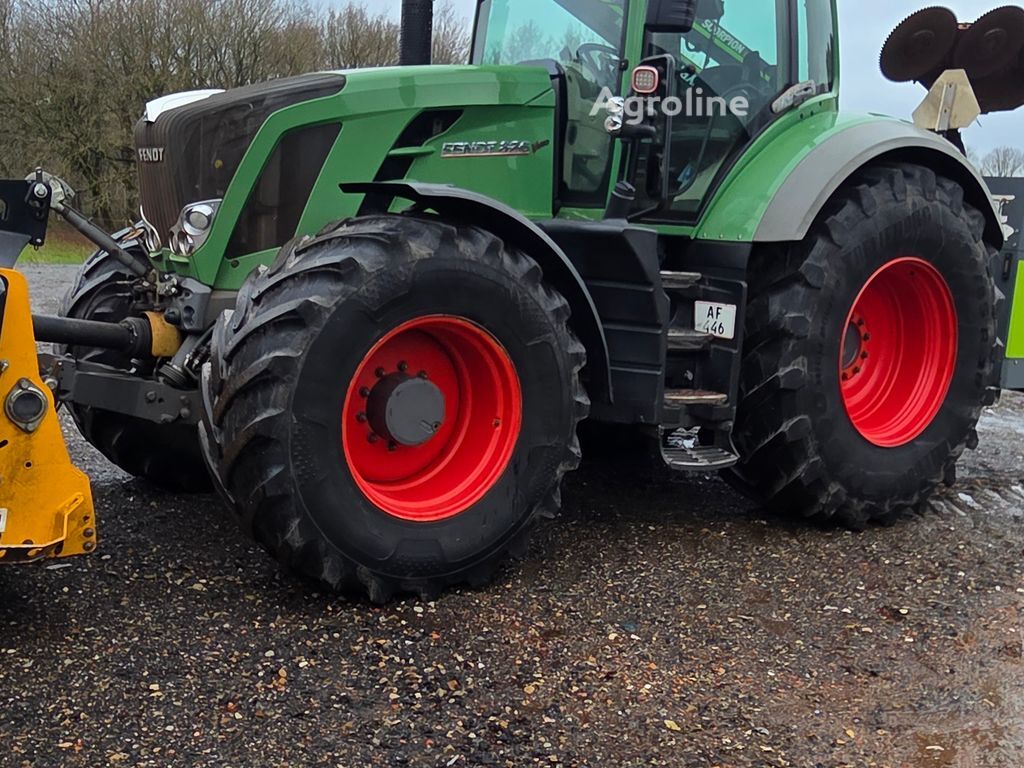 Fendt 826 Frontlift og frontPTO traktor točkaš