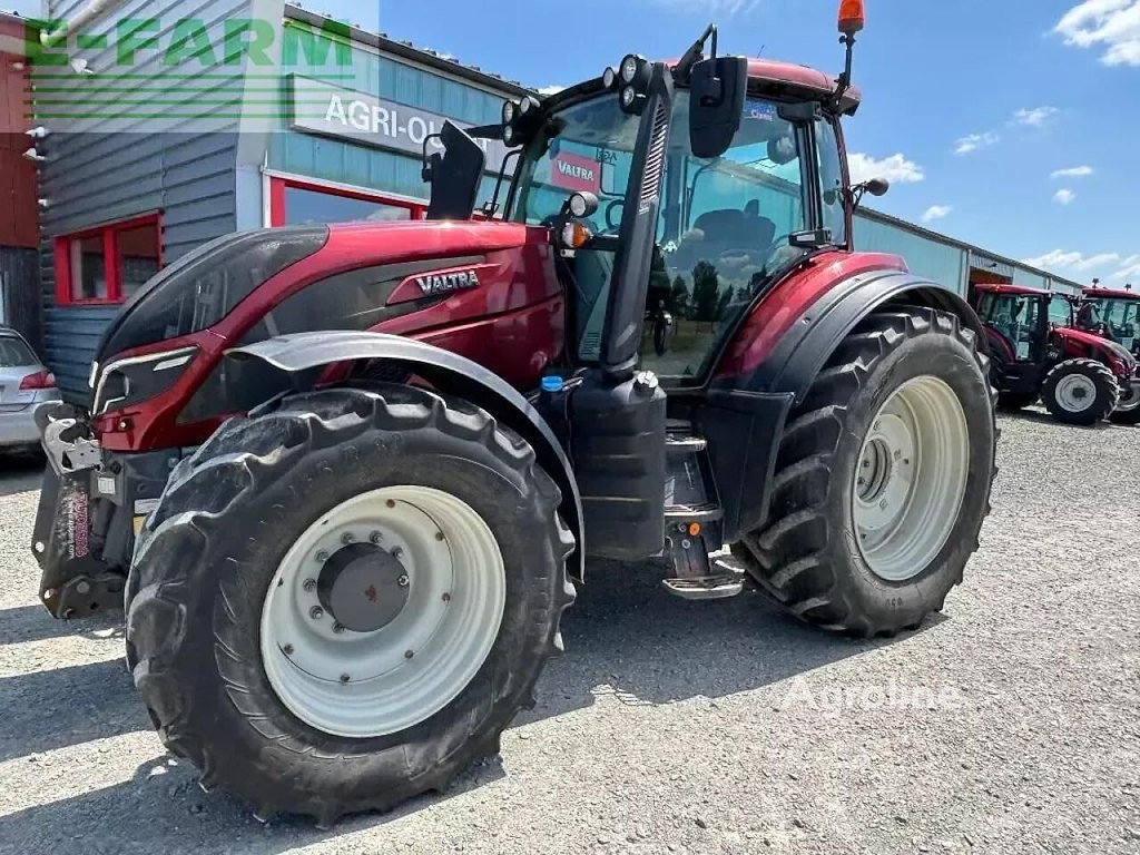 Valtra t174 active traktor točkaš