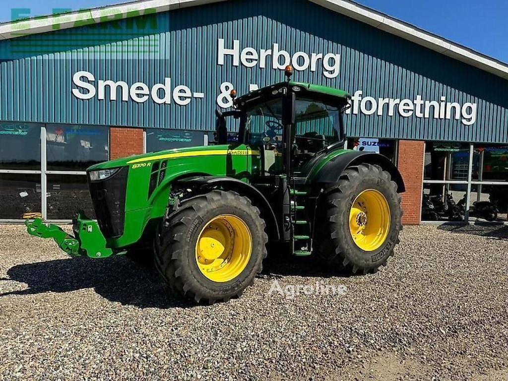 John Deere 8370r traktor točkaš