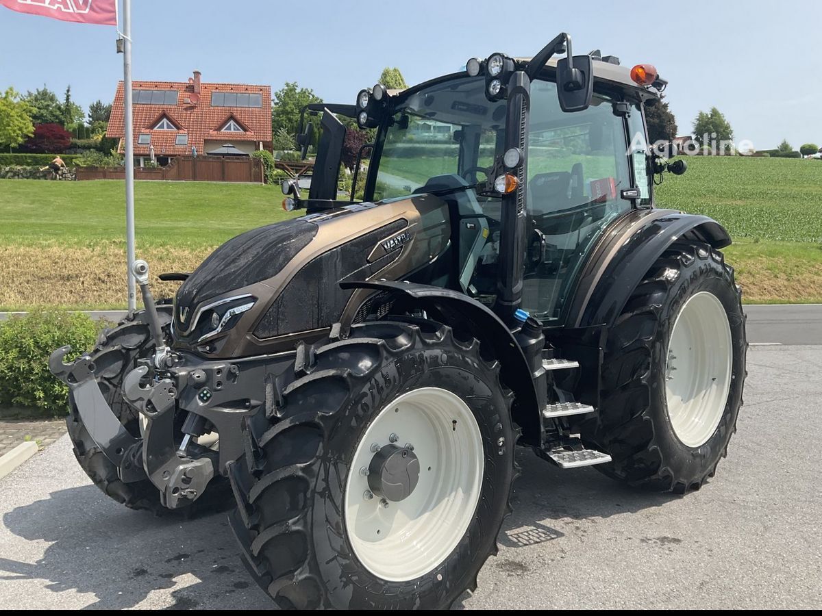 Valtra G135 VERSU traktor točkaš