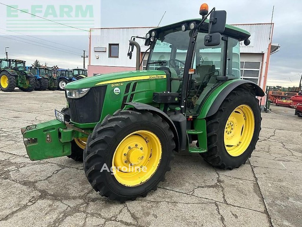 John Deere 5090m traktor točkaš