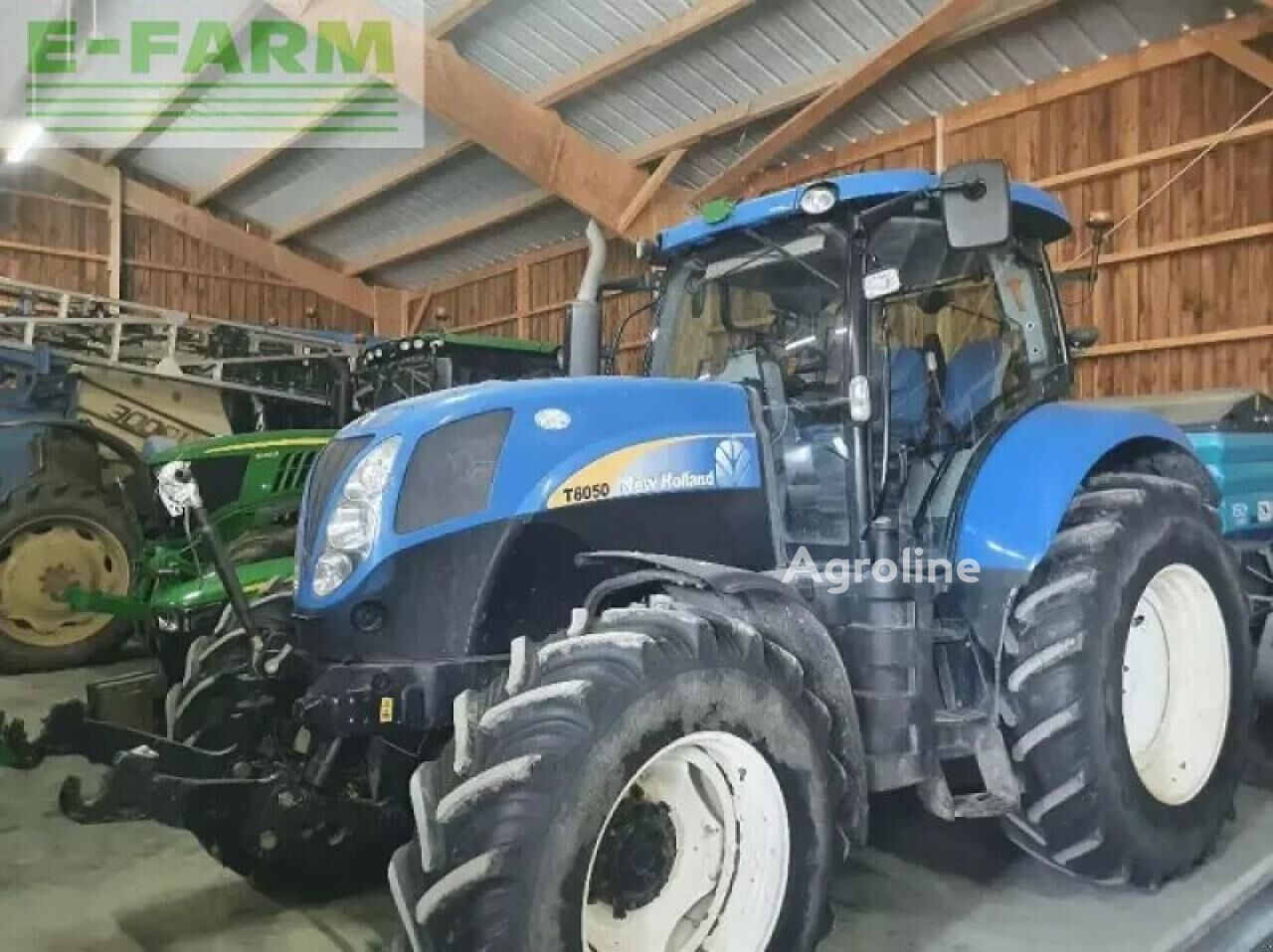 New Holland t6050 traktor točkaš