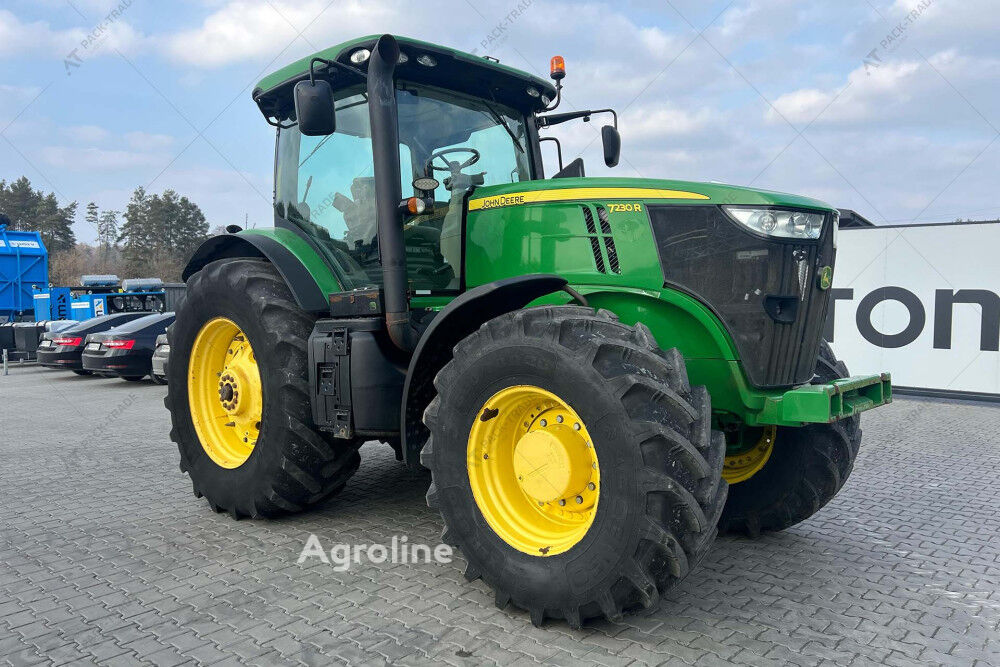 John Deere 7230R traktor točkaš