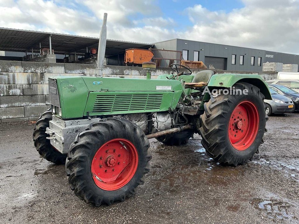 Prodaje se Fendt 610S turbomatic traktor točkaš na aukciji