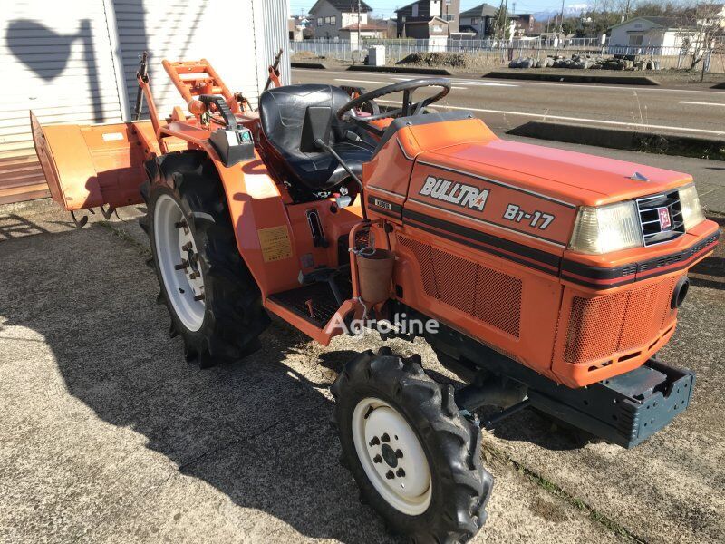 Kubota TRACTOR(Kubota) mototraktor
