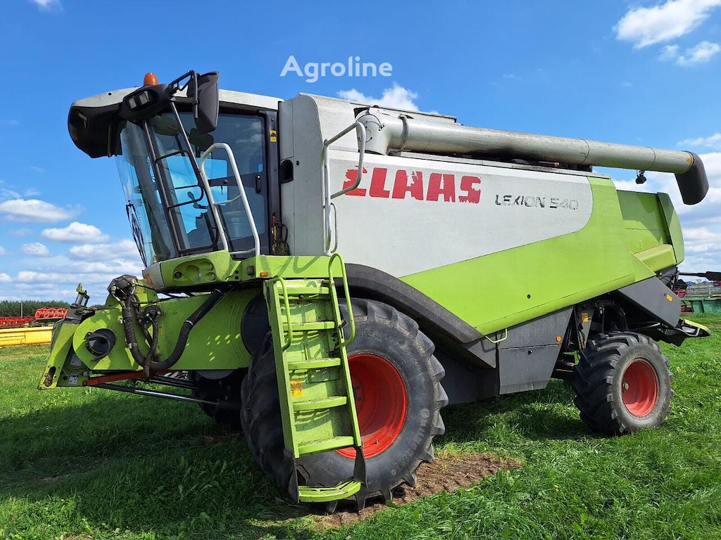 Claas LEXION 540 kombajn za žito po rezervnim delovima