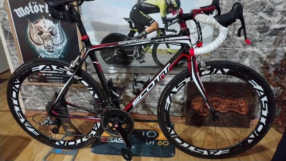 Scott cr1 sram rival 2x11