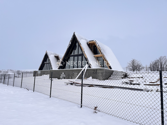 A-frame kuća na Velenskom Gaju (Zlatibor)