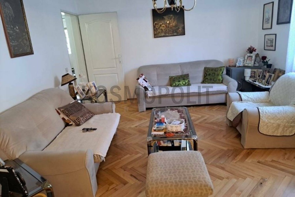 Zvezdara, Mali mokri lug, Partizanska , Kuća, 130m2, 300000 EUR